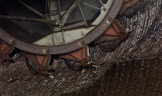 Pryč od hříšných fosilních paliv. Katolíci startují klimatickou akci ...
