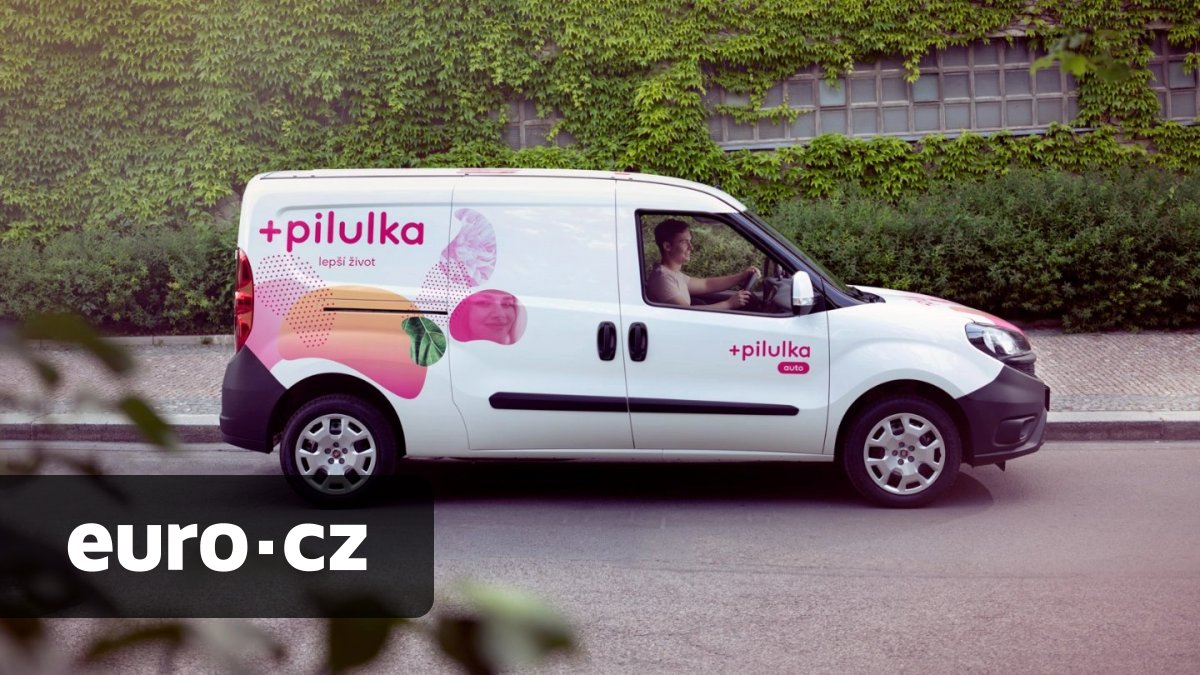 Nejstrmější pád na pražské burze a meziročně nižší výnos. Po transformaci hlásí Pilulka ...