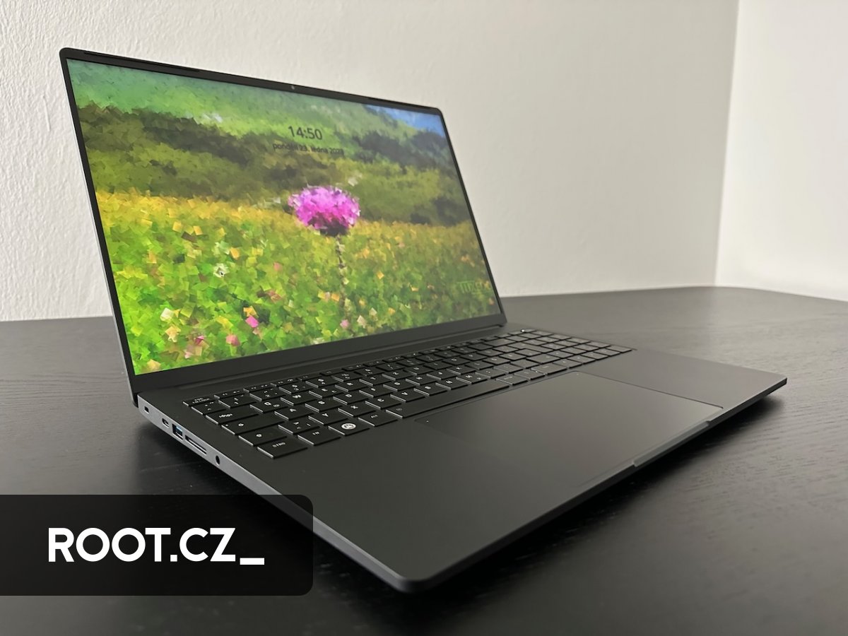Tuxedo InfinityBook 16 gen7: výkon v šestnácti palcích - Root.cz