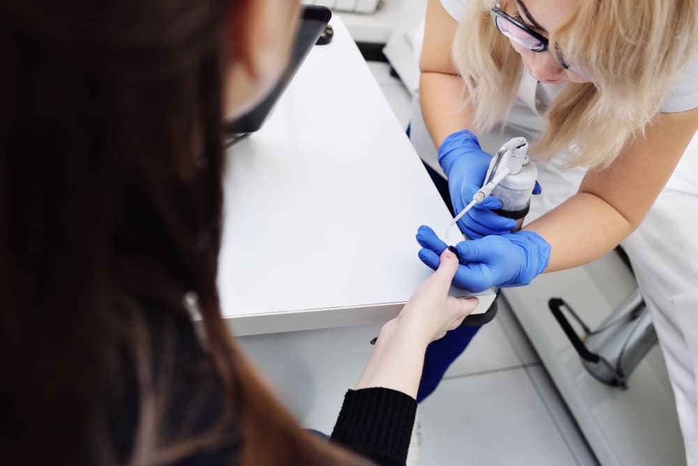 Jak se přenášejí molusky? Dotekem i pohlavní cestou - Zdraví.euro.cz