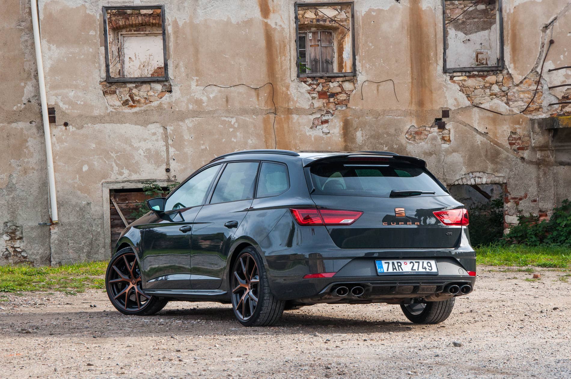 Fotogalerie: Test Seat Leon ST Cupra R - Autobible.cz - Předjedeme vaše ...