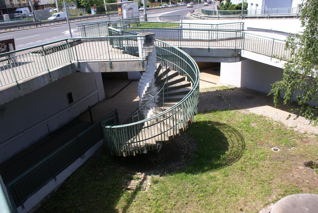 Konec tmavých děr? Pražské podchody nasvítí město a ozdobí umělci - Euro.cz