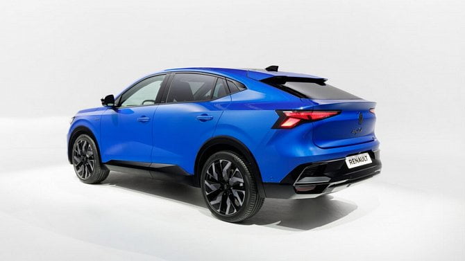 Také Renault má svou X6. Nový model Rafale láká na efektní vzhled ...