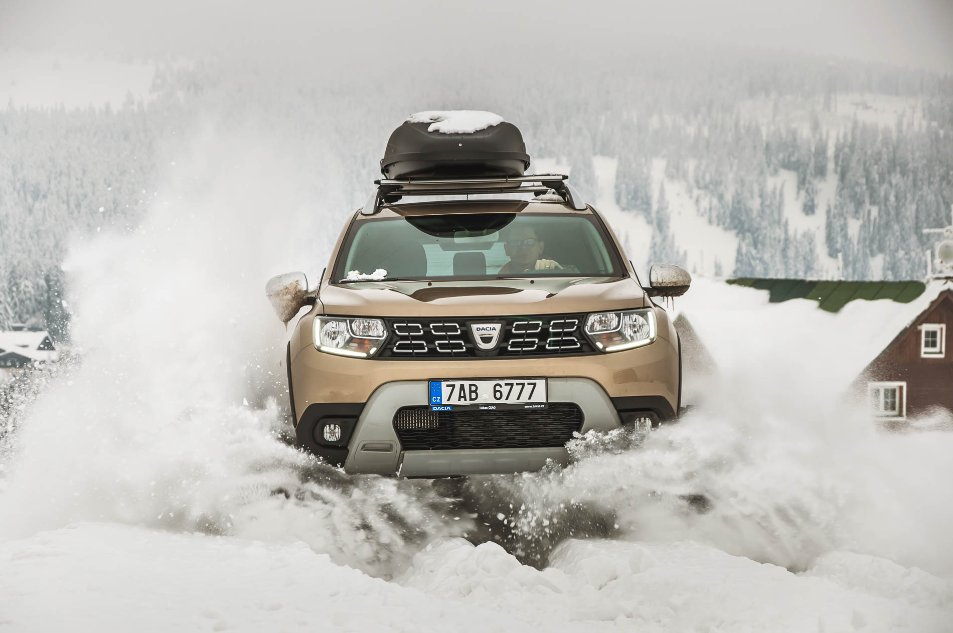Dacia Duster ACF: Kam nevyjede běžný Duster, tam vyjede Duster na ...