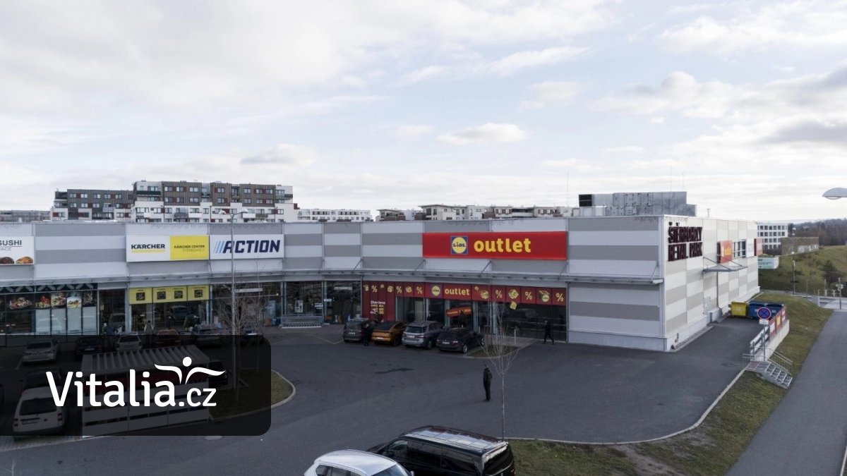 Lidl otevřel první outletovou prodejnu v Česku. Lidé šílí a doprava kolabuje - Vitalia.cz