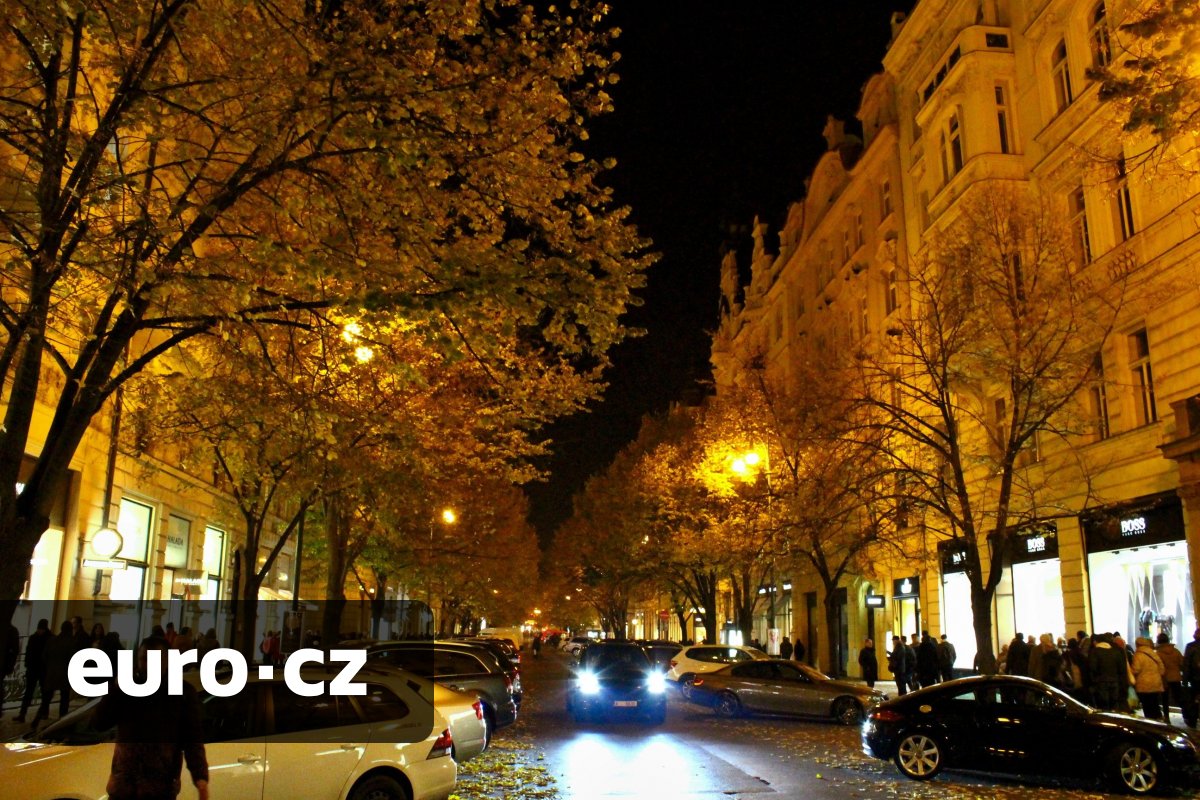 Pražská Pařížská ulice je 19. nejdražší na světě. Žebříček nově vede ...