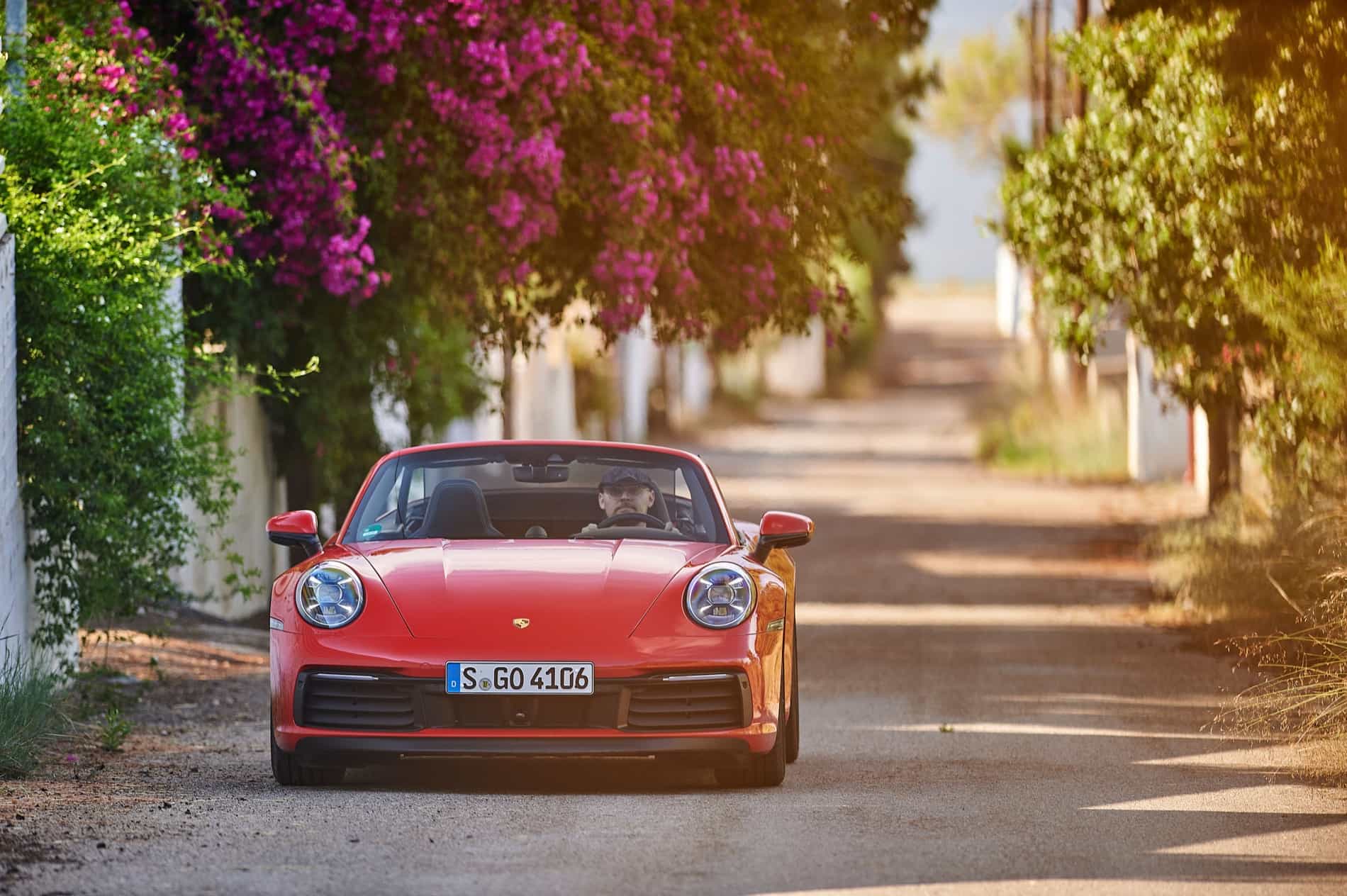 Poprvé za volantem Porsche 911 gen. 992: Samé špatné zprávy - Autobible ...