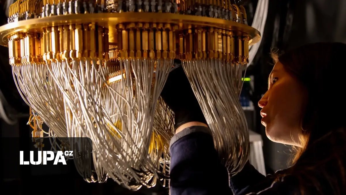 Qubity: Rekordní kvantový procesor od Googlu, čínský čip s 504 qubity, propojení dvou kvantových ...