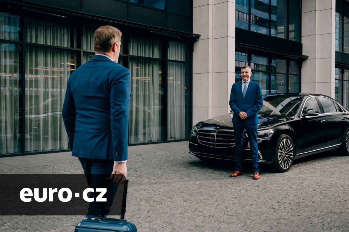 Je libo Lexus, nebo rovnou Maybach? Liftago akvírovalo DriveCzech a ...