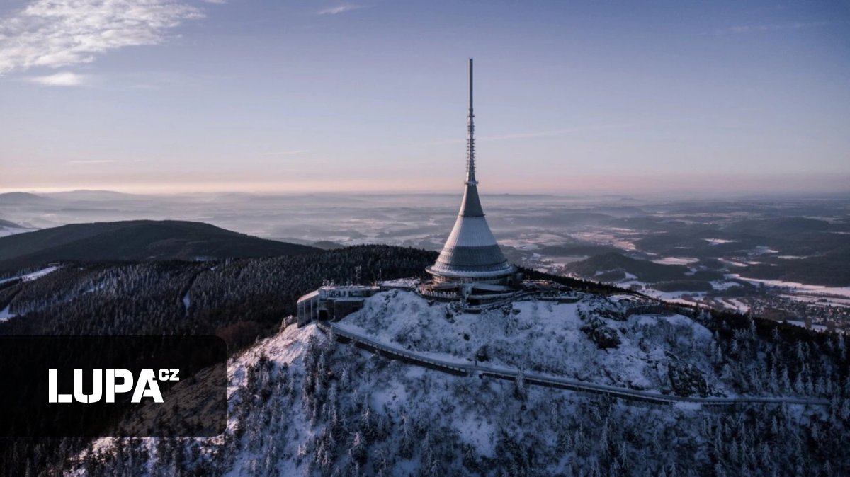 Liberecký kraj může koupit vysílač Ještěd. Zastupitelé schválili obchod za 181 milionů - Lupa.cz